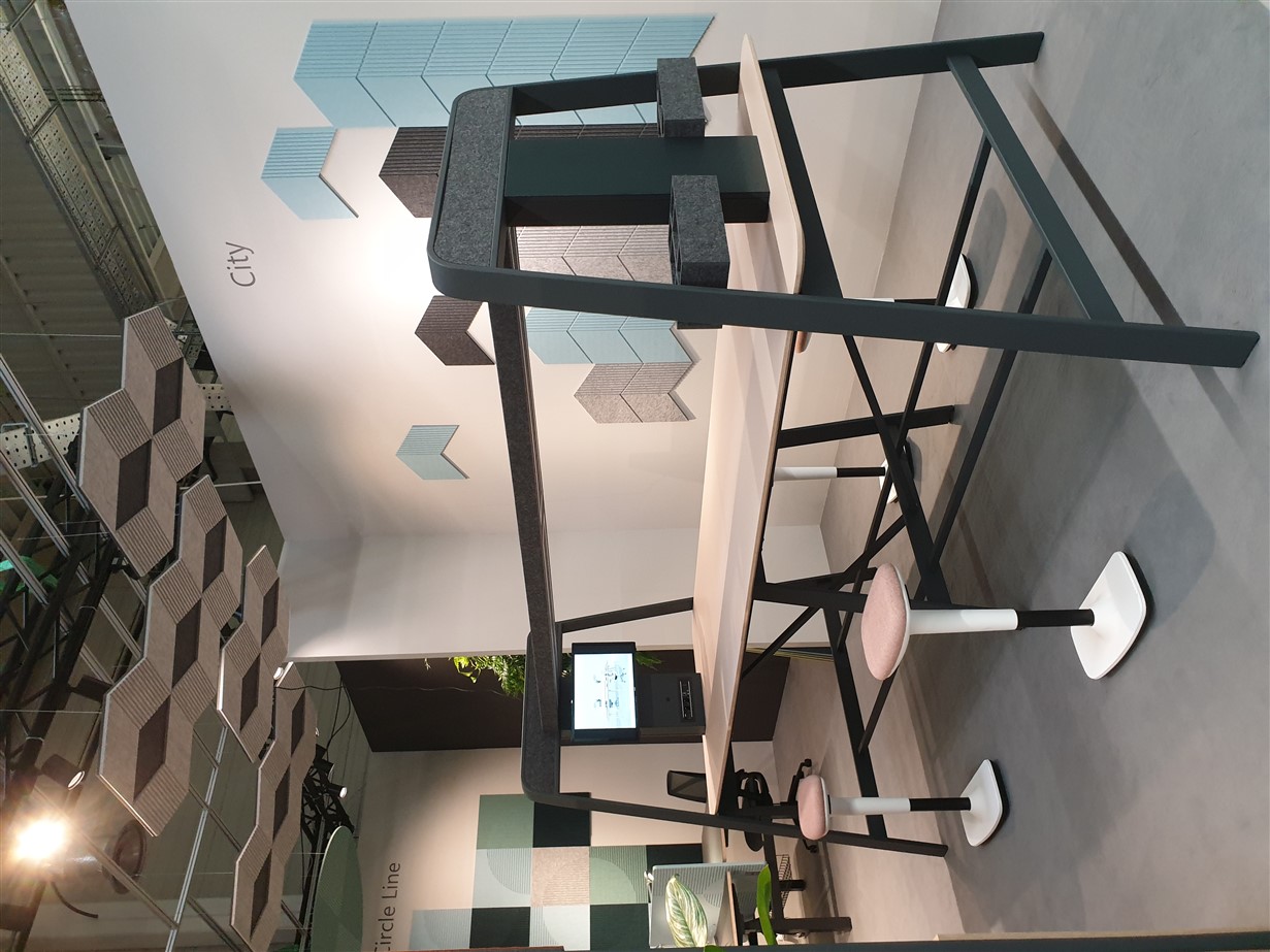 Wright Cowork Desk | Workstations & Tables | Haiken