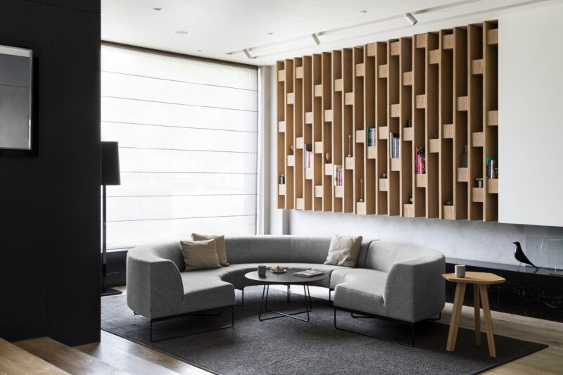 Experimenting with Shapes in Modern Offices